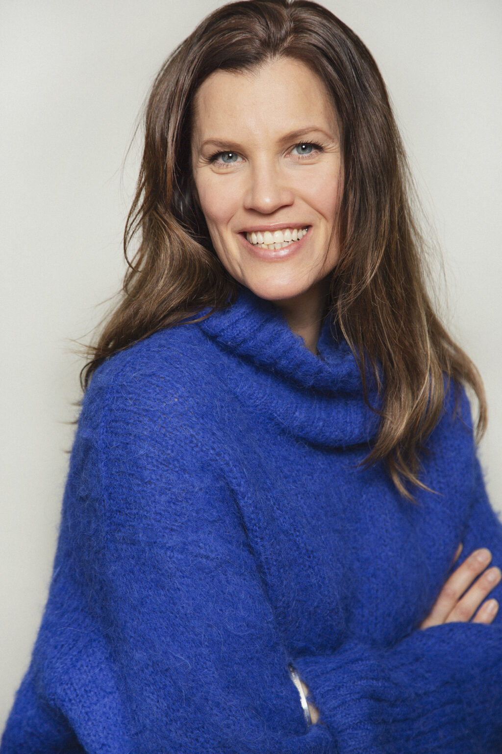 Frida Farrell - Aston Management